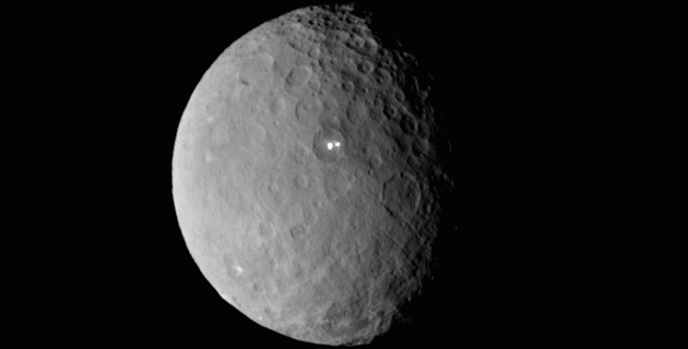 【画像】探査機ドーン、準惑星ケレスの周回軌道に到着。1年半の長期観測で謎の光点や内部構造を解析 - ライブドアニュース