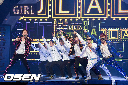 【画像】ULALA SESSION、デビューステージ「ミュージカルみたい」 1/5 - ライブドアニュース