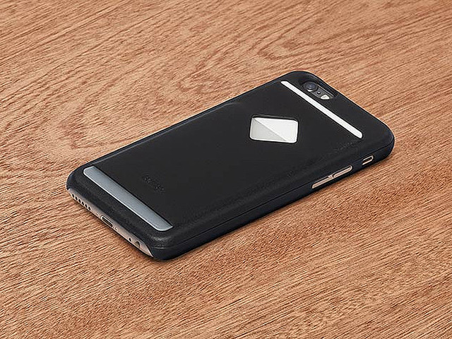 複数のカードを収納できるiPhoneケース「PHONE CASE ‐ 3 CARD」 - ライブドアニュース