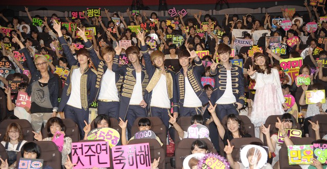 BOYFRIEND初主演映画「GOGO♂イケメン5」“踊る舞台挨拶”決行！主題歌で観客と一緒にダンス - ライブドアニュース