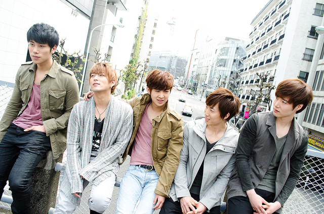 【画像】Vol.2 ― CODE-V、待望の日本正式デビュー「いい歌をファンの皆さんの近くで届け続けたい」 1/3 - ライブドアニュース