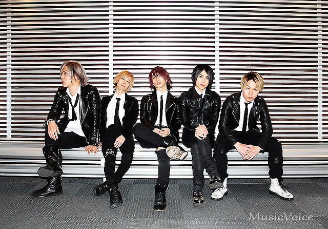 SuGとは何か…ベスト盤で問う、バンドの転換点だった「SICK‘S」 - ライブドアニュース