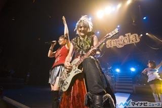 angela、2011年を赤坂で締めくくる! 『ミュージックワンダー★大サーカス2011』 - ライブドアニュース