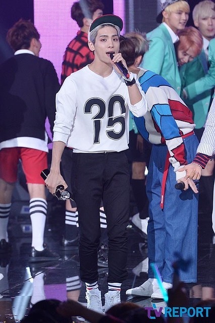 【画像】【PHOTO】SHINee、6/9放送「THE SHOW」で1位獲得“キー、僕たち1位だよ！” 8/10 - ライブドアニュース