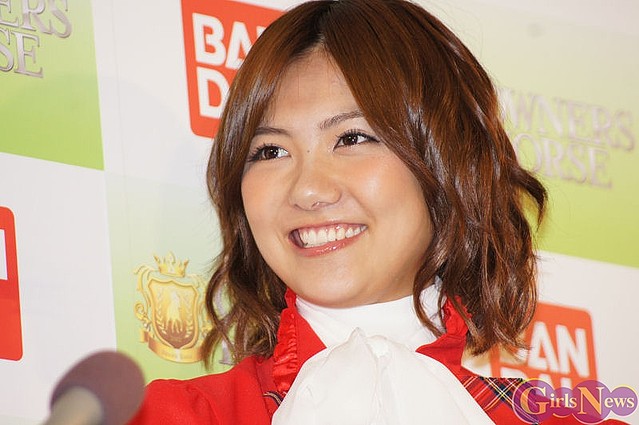 【画像】AKB48 宮澤佐江 ネットカードダス「オーナーズホース」をPR！ 6/8 - ライブドアニュース