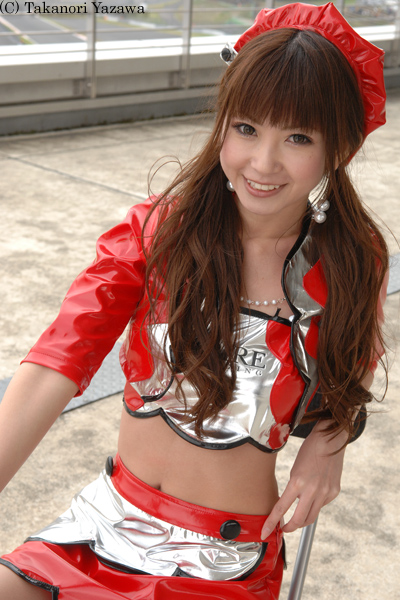 【画像】【レースクイーンライブラリ】2011 SUPER GT レースクイーンGallery 「RIRE RACING GIRLS」 9/36 ...