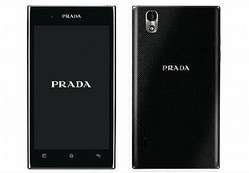 【速報】ついに発売日が決定！高級感のあるデザインのPRADA phone by LG L-02D - ライブドアニュース