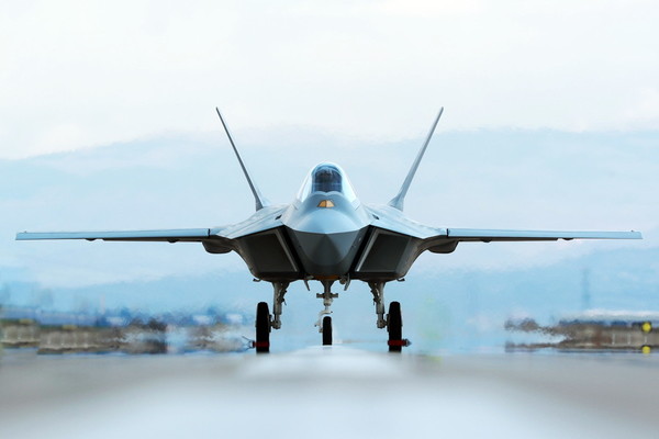 トルコ国産ステルス戦闘機「TFX」愛称が決定！ 初飛行の時期は？ - ライブドアニュース