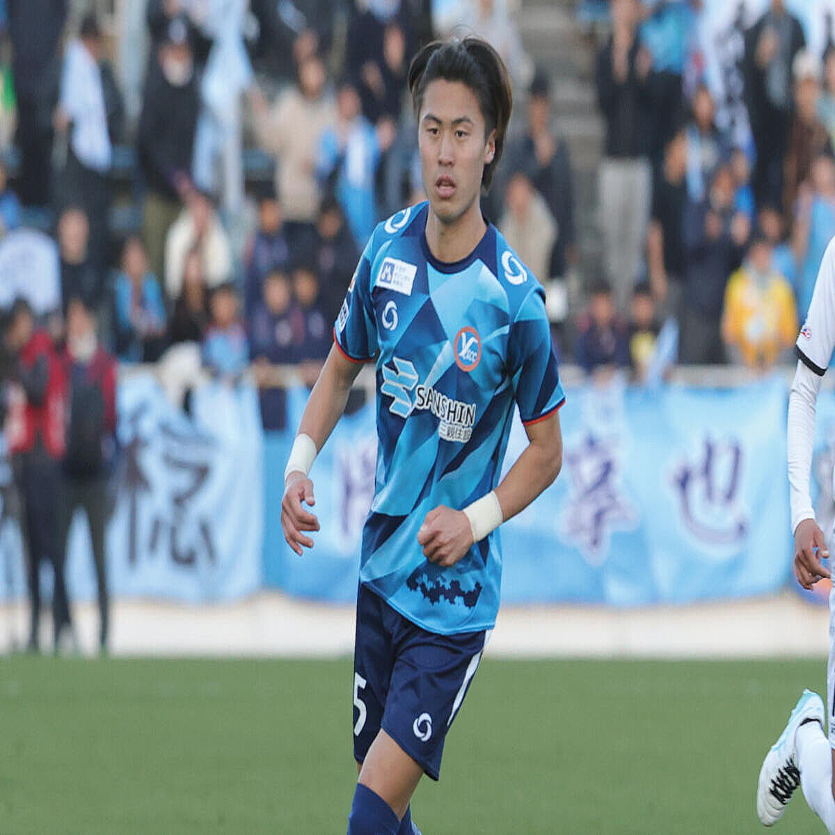 今季JFLのYSCC、MF冨士田康人と再契約！ MF菊谷篤資も契約更新 (2025年1月11日掲載) - ライブドアニュース