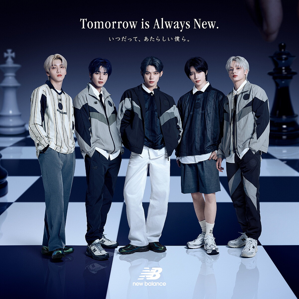 TOMORROW X TOGETHERがチェスの世界をクールに着こなす！ABCマートのNew BalanceキャンペーンにTXTを起用 - ライブドアニュース