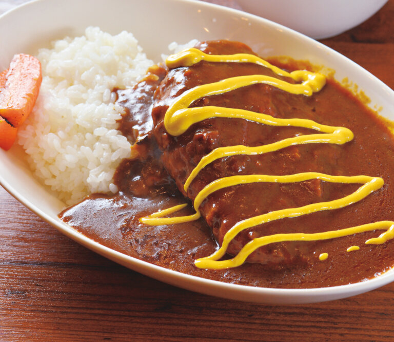 梅昆布納豆やサンラータンソース…!? 旨みいっぱいのハンバーグを日替わりソースで冒険!! カレーも最高だ!! 浅草『ハンバーグ&ステーキ ...