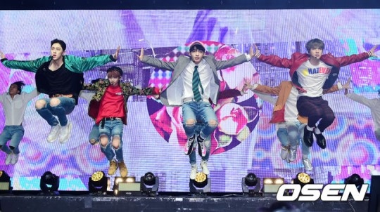 【画像】【PHOTO】JBJ、2ndミニアルバム「TRUE COLORS」発売記念ショーケースを開催“カラフルな少年たち” 12/22 - ライブドアニュース