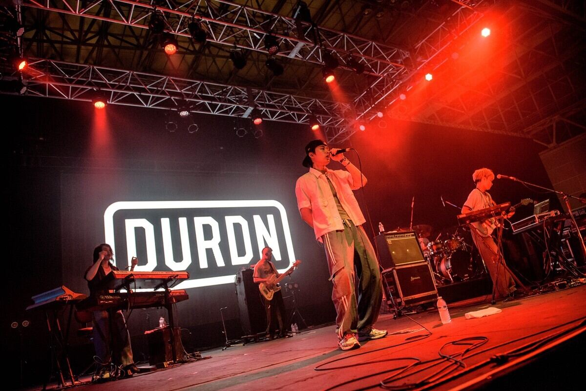 DURDN、サマソニで観客魅了「こんなに来てくださるとは」「うれしいです!」 - ライブドアニュース