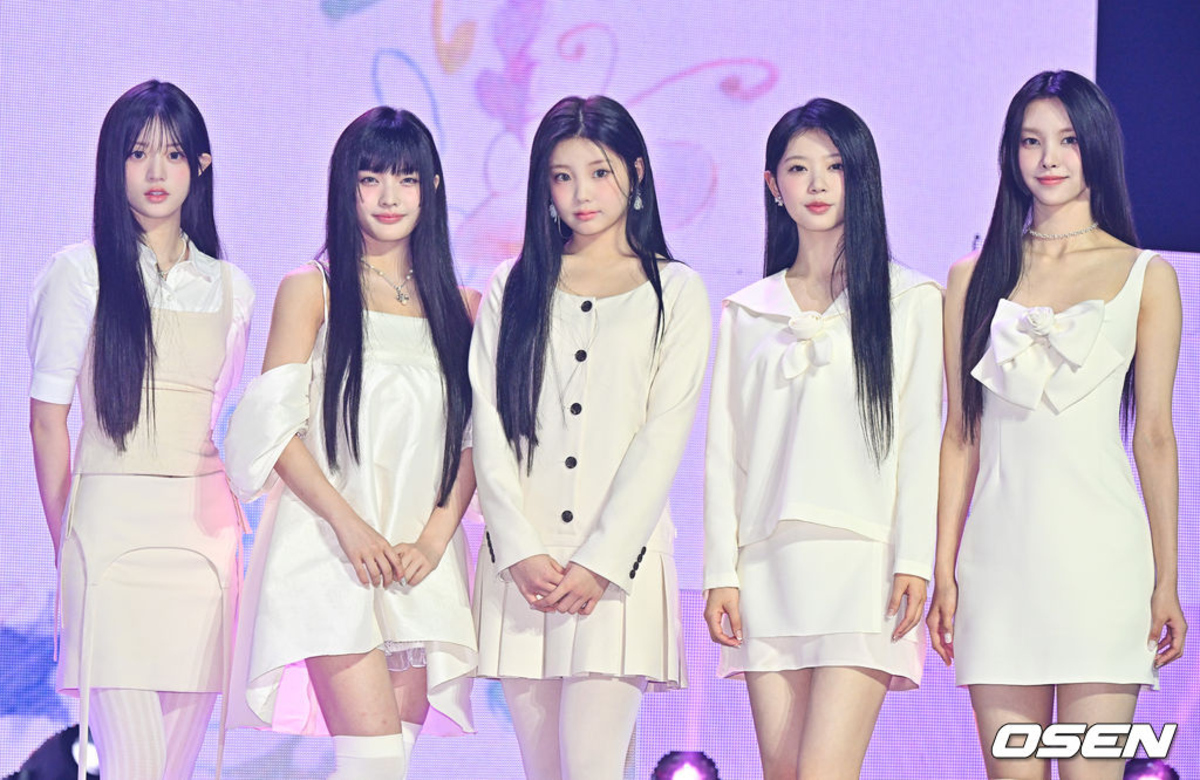 【PHOTO】“HYBEの新人ガールズグループ”ILLIT、本日（25日）デビュー！ショーケースを開催 - ライブドアニュース