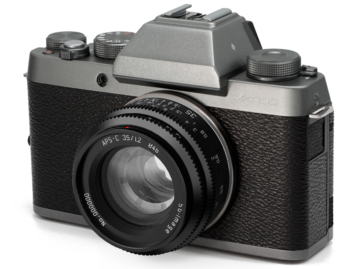 【画像】開放F1.2で約178gのAPS-Cミラーレス向けMFレンズ キヤノンRFやマイクロフォーサーズ用も 5/13 - ライブドアニュース