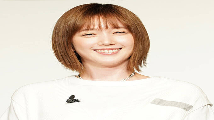 本田翼「可愛い～この色！」発色に感心！春の新作リップグロス (2025年2月26日掲載) - Peachy - ライブドアニュース