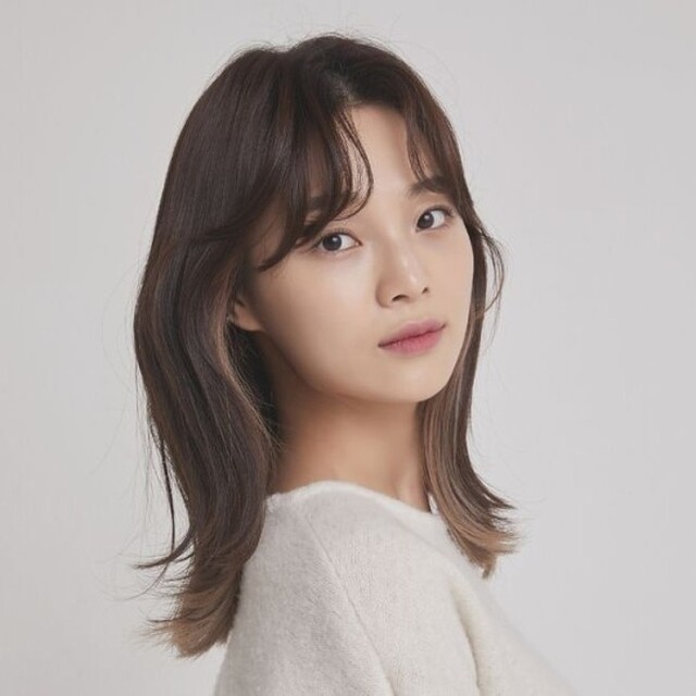 新人歌手Lylian、本日正式デビュー！デジタルシングル「一分一秒」MV公開…繊細な表現力に注目 (2022年4月14日掲載) - ライブドアニュース