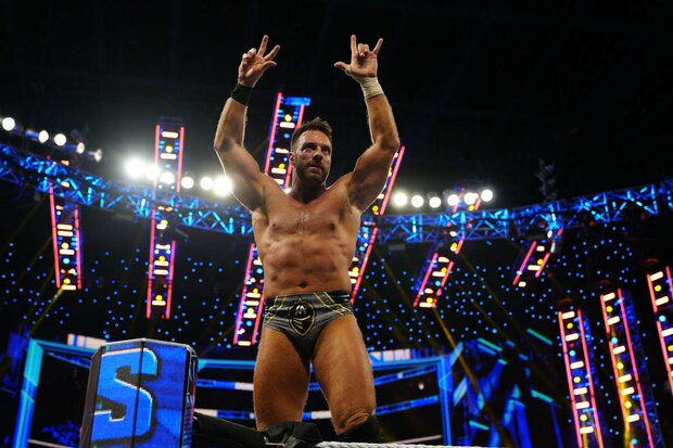 【WWE】サウジ決戦で絶対王者レインズに挑むLAナイトとはいったい何者？ (2023年10月30日掲載) - ライブドアニュース