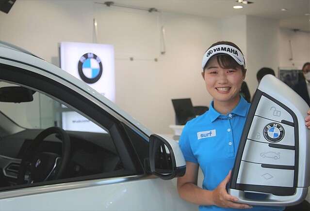 植竹希望がAbe BMWとスポンサー契約を締結 「X5と戦っていきたいと思います」 - ライブドアニュース