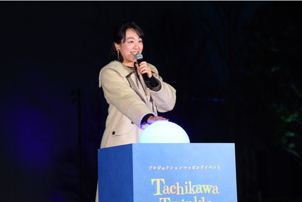 【画像】浅田真央もデジタルアートを体験！プロジェクションマッピングイベント「Tachikawa Twinkle Garden」が開催 3/5 - Peachy - ライブドアニュース