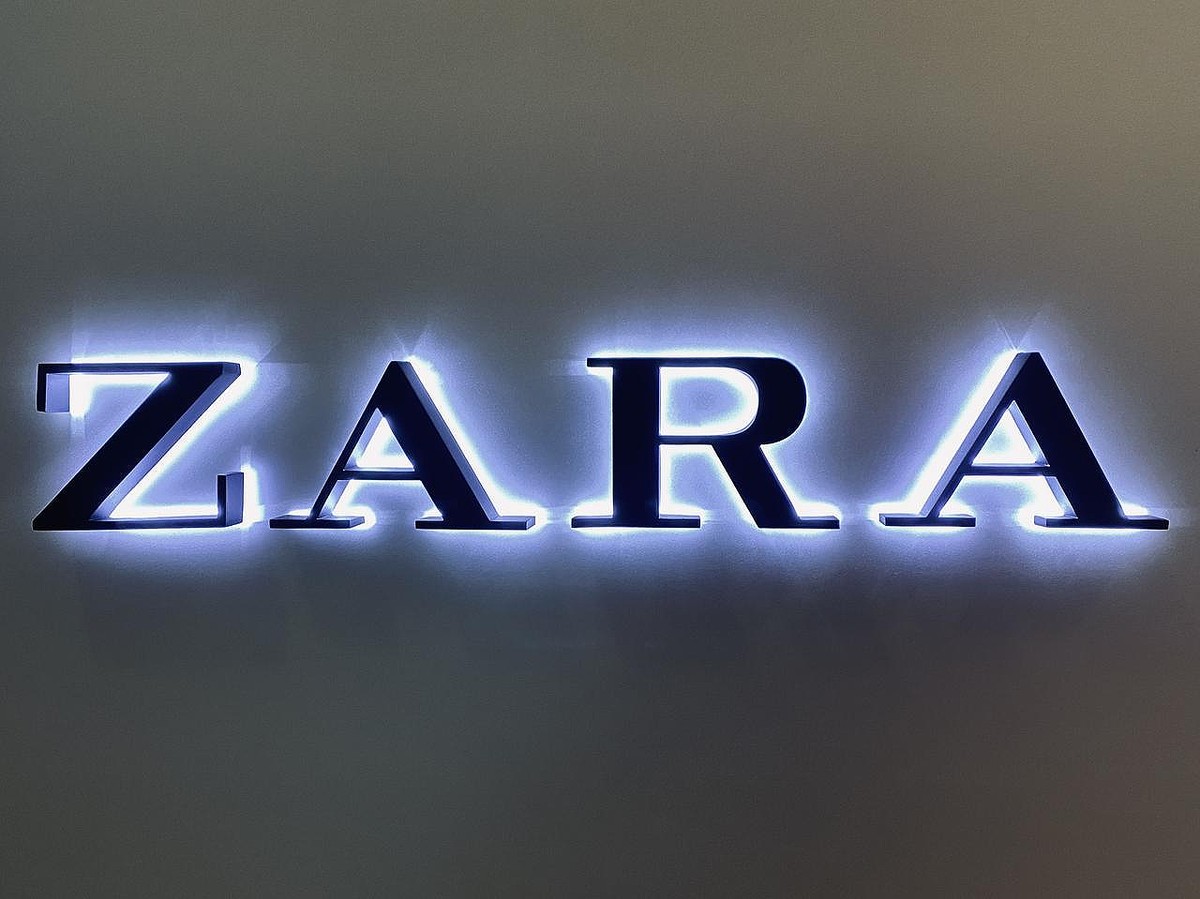 「久しぶりに大人買い！」【ZARA】30・40代に推したい「シンプルトップス」 - Peachy - ライブドアニュース