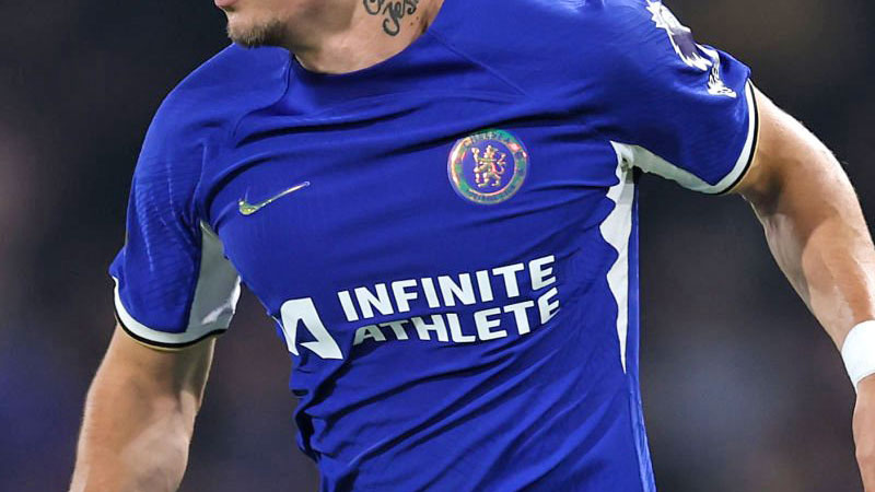 チェルシー、ついに「胸ロゴ」が今季初登場！空白を埋めた『INFINITE ATHLETE』とは一体どんな企業なのか - ライブドアニュース