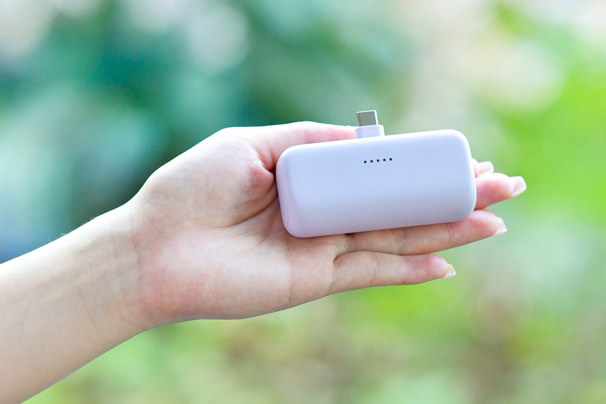 MOTTERUからSNSで注目の“推し活ポーチ”!? 大人気モバ充には残量表示機能が追加。新製品続々発表！ - ライブドアニュース