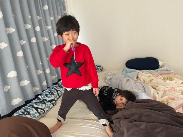 【画像】ココリコ・遠藤の妻、幼稚園から届いた学級閉鎖の連絡「コロナ感染者が出て」 ライブドアニュース