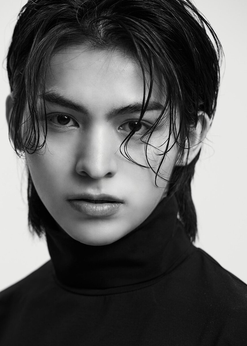 身長183cmの日本人メンバーも！新人ボーイズグループALL(H)OURS、3人の紹介映像を公開 - ライブドアニュース