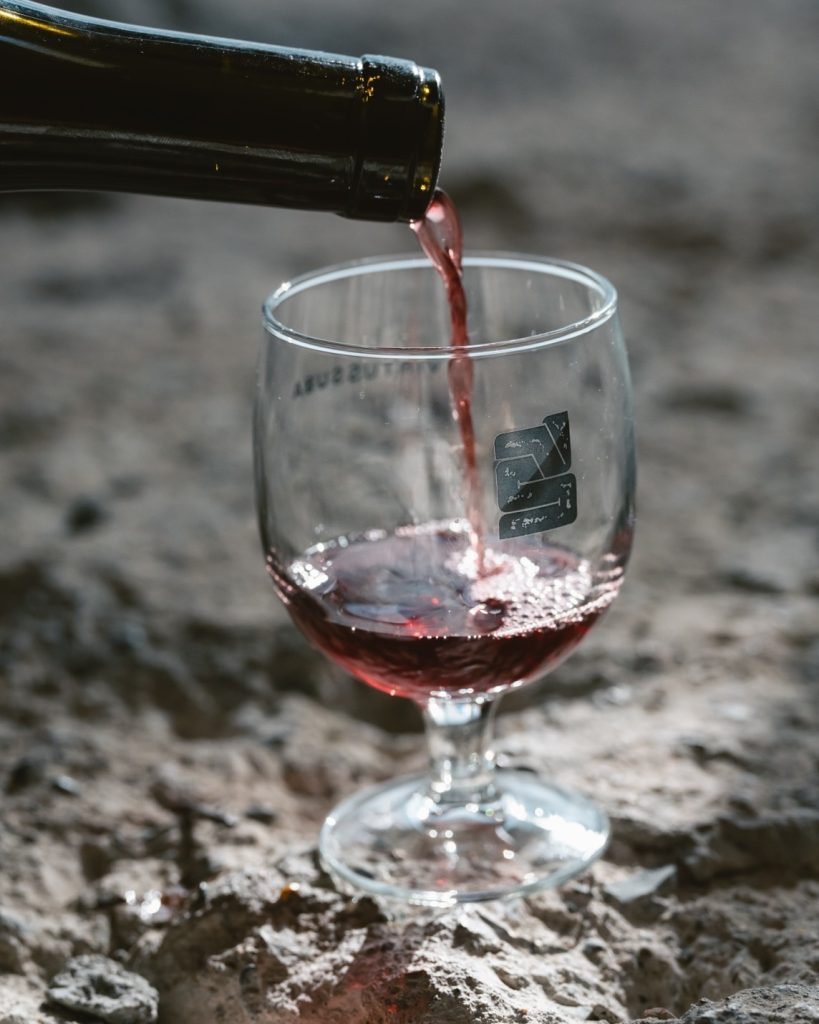 京都の人気立ち食いそば「SUBA」が、ワインショップと融合した新たな店舗をオープン！（東京・渋谷） - ライブドアニュース