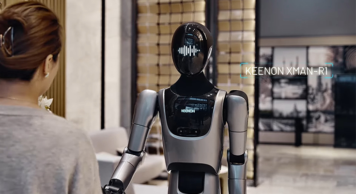 KEENONがセミヒューマノイド「XMAN-R1」を発表 配膳ロボットなど既存製品群と連携する動画も公開 - ライブドアニュース