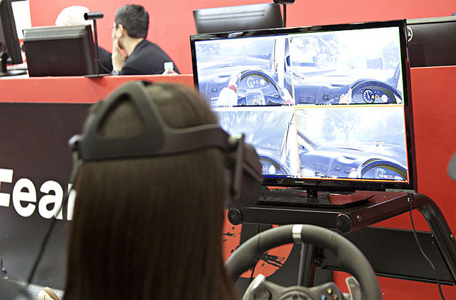 ドリキンこと土屋圭市が監修したドリフトVRゲーム「Fearless D」を発表 - ライブドアニュース