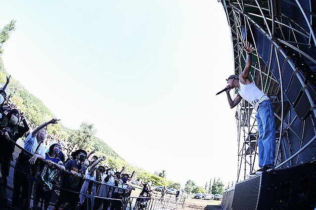 【速レポ】＜JOIN ALIVE 2022＞The BONEZ、「無理しなくても大丈夫。お前のためにやるから」 - ライブドアニュース