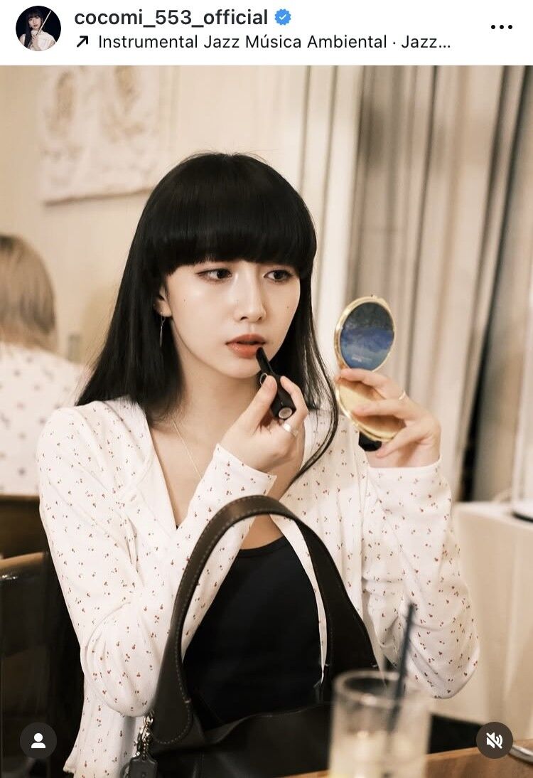 Cocomi美デコルテも「親友が撮ってくれました」メイク直しするプラベショットにほっこり - ライブドアニュース