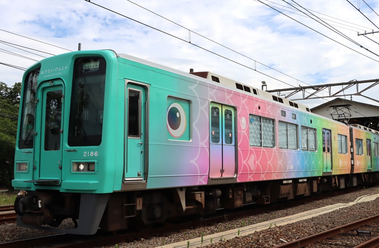 加太線の観光列車「めでたいでんしゃ かなた」と復元塗装の7100系撮影会イベント 南海電鉄和歌山車庫で9/28開催 (2024年9月6日掲載) - ライブドアニュース