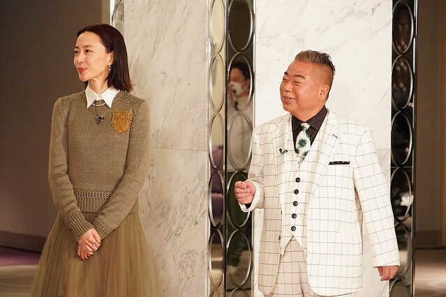 Bokep tante ngajarin ngewe