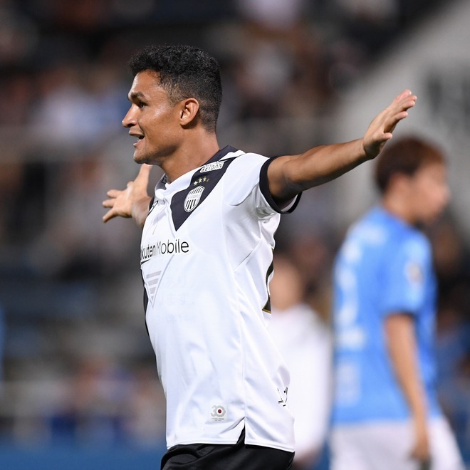 「伸びて、ホップ」元日本代表DFも感嘆。神戸エリキの鮮烈ショットに「すっごいシュートだ！」【ACLE】 (2025年9月17日掲載) - ライブドアニュース