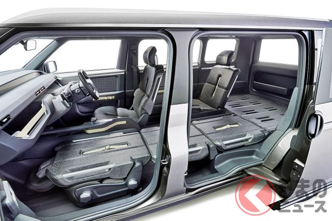 トヨタの斬新「“スライドドア”SUV」がスゴい！ カクカクデザイン×全長4.3mの「ちょうどいいサイズ」！ “押し出し”強めでカッコいい「Tjクルーザー」とは - ライブドアニュース