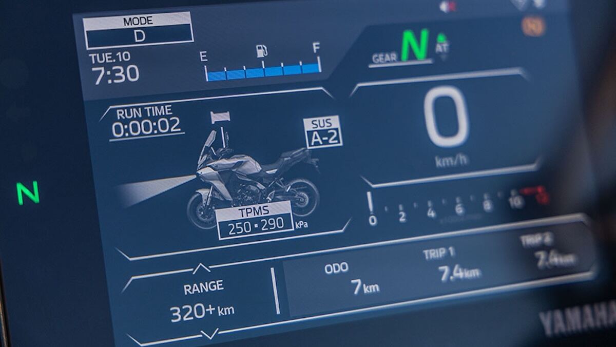 ヤマハ、新モデル「TRACER9 GT+ Y-AMT ABS」発売 - ACCやY-AMTなどの先進機能搭載 - ライブドアニュース