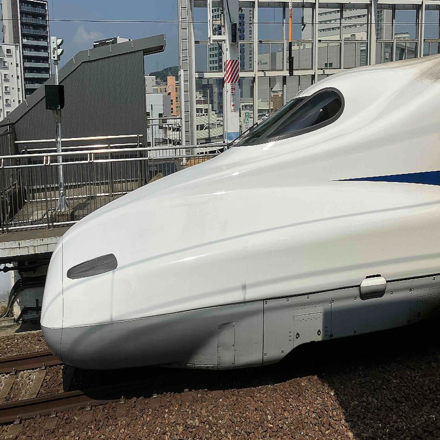 「9800ポイント」でJR西日本管内の列車が2日間乗り放題「山陽・北陸新幹線の自由席も！」フリー切符販売へ (2024年12月12日掲載) - ライブドアニュース