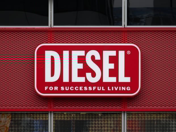 ディーゼル、約3年にわたり不在だった常任CEOにアンドレア・リゴリオージを任命 元ミュウミュウのグローバル・リテール＆コマーシャル責任者 ...