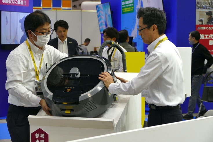 「ビルメンフェア&クリーンEXPO 2023」は「ほぼロボット展」と言えるくらい掃除ロボットばかり - ライブドアニュース