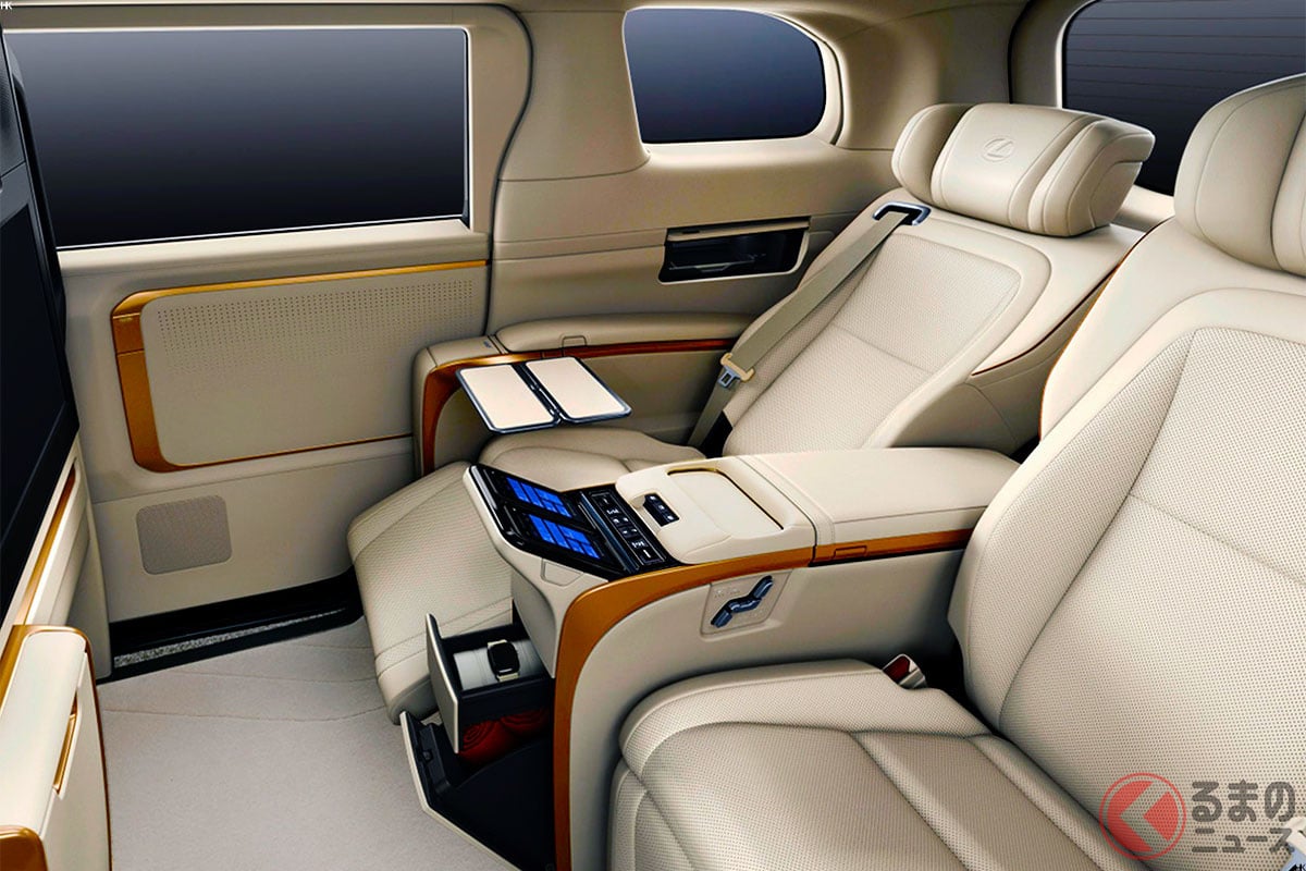 全長5m超え！ レクサス新「四駆ミニバン」発売！ 人気の「アルファード」超える“豪華内装”採用＆快適すぎる「4人乗りモデル」も設定！ 進化した新「LM」がスゴイ！ - ライブドアニュース
