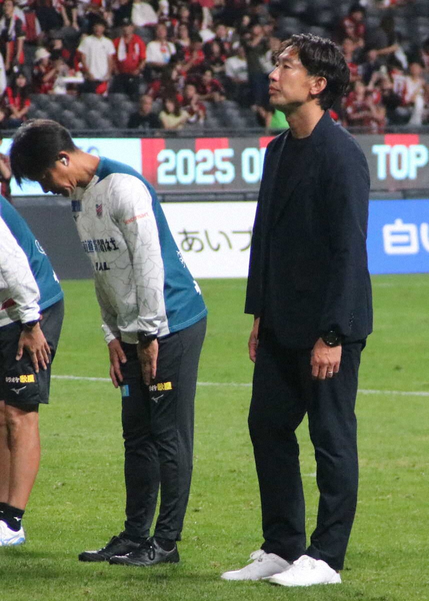 J2札幌の柴田新監督が初陣も白星飾れず…それでもMF青木は「押し込んで試合進められた」 - ライブドアニュース