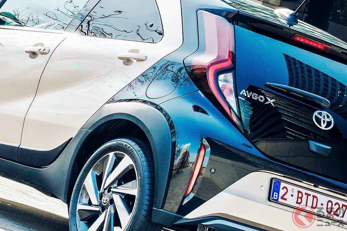 トヨタ「“最小級”SUV」がスゴイ！ 全長3.7m級の「ちょうどイイサイズ」！ 精悍スタイルも超カッコイイ「アイゴX」とは - ライブドアニュース