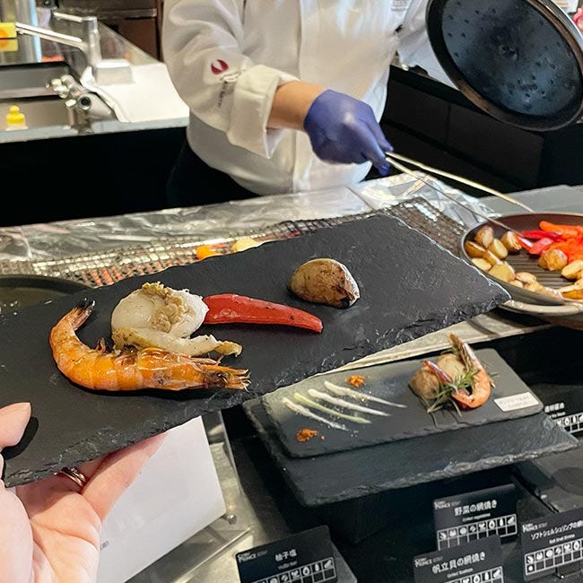 【画像】グランドプリンスホテル新高輪の時間無制限ランチビュッフェが豪華！ライブ感満載のローストビーフ、寿司、搾りたてモンブランも 10/10 ...