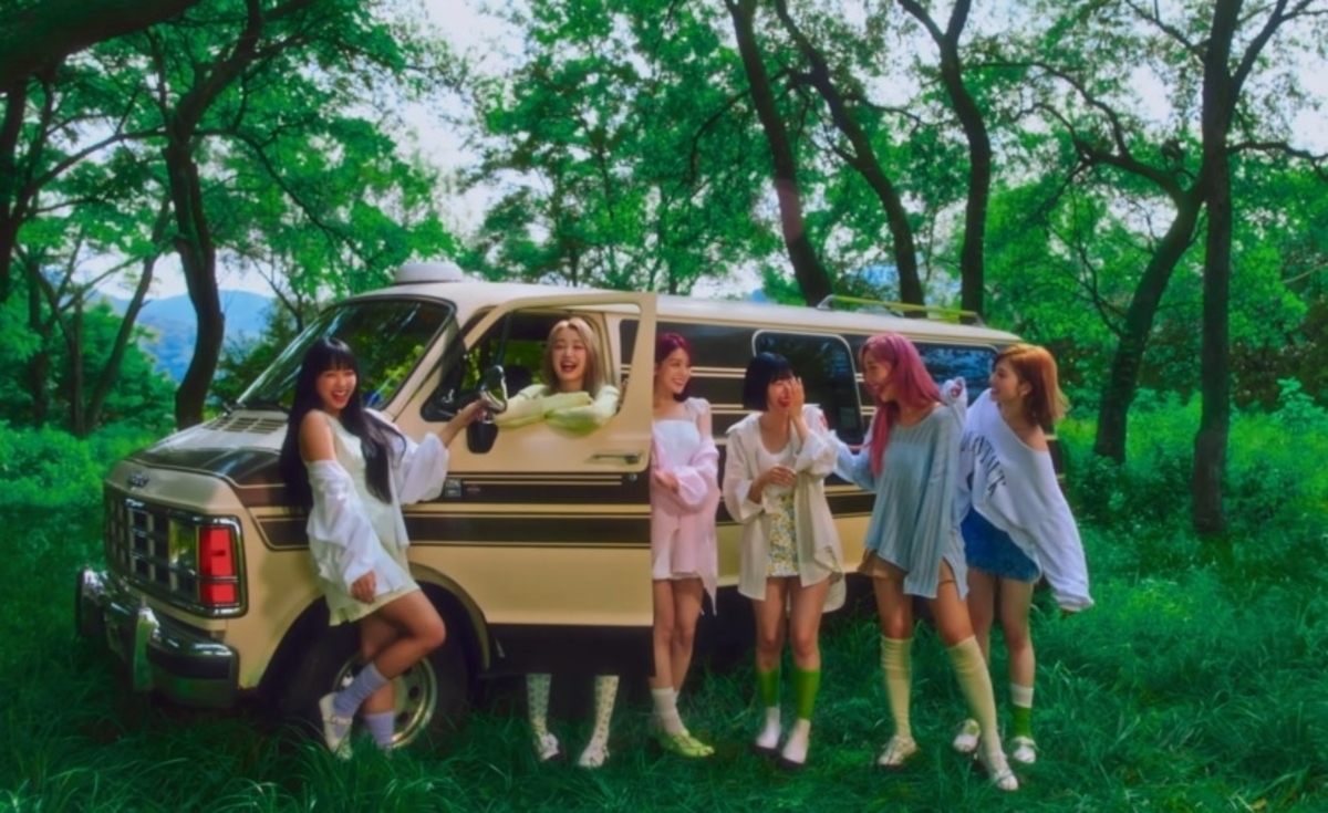 SECRET NUMBER、タイトル曲「STARLIGHT」MV公開…夏にぴったりの雰囲気 - ライブドアニュース