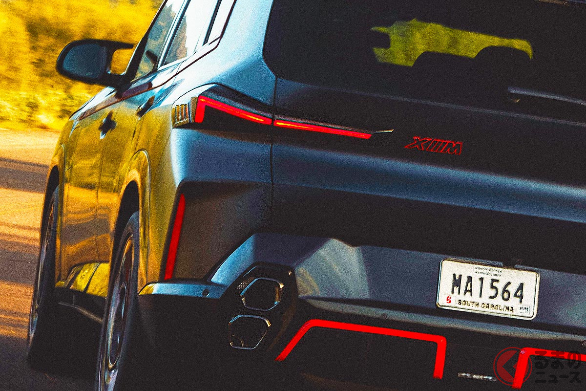 全長5.1m！ 巨大すぎる新型「爆速スポーツSUV」誕生！ 750馬力の「史上最強」モデルが日本発売！ 価格は2420万円から - ライブドアニュース