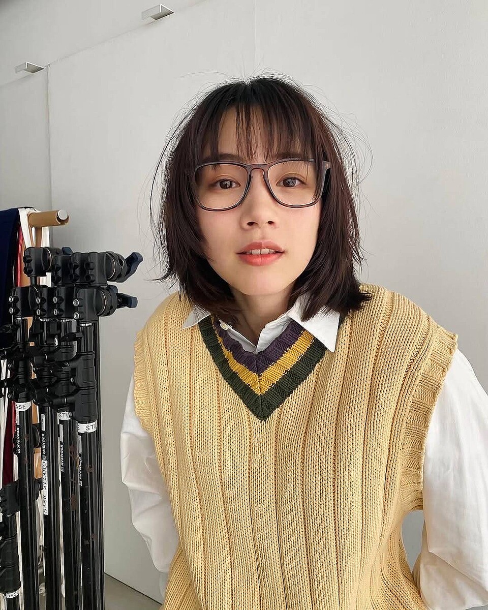 【画像】「一瞬誰だか」改名から9年…31歳女優の〝激変〟眼鏡姿にネット反響「これはダメなやつ」「ちがう人みたい」の声 5/6 - ライブドアニュース