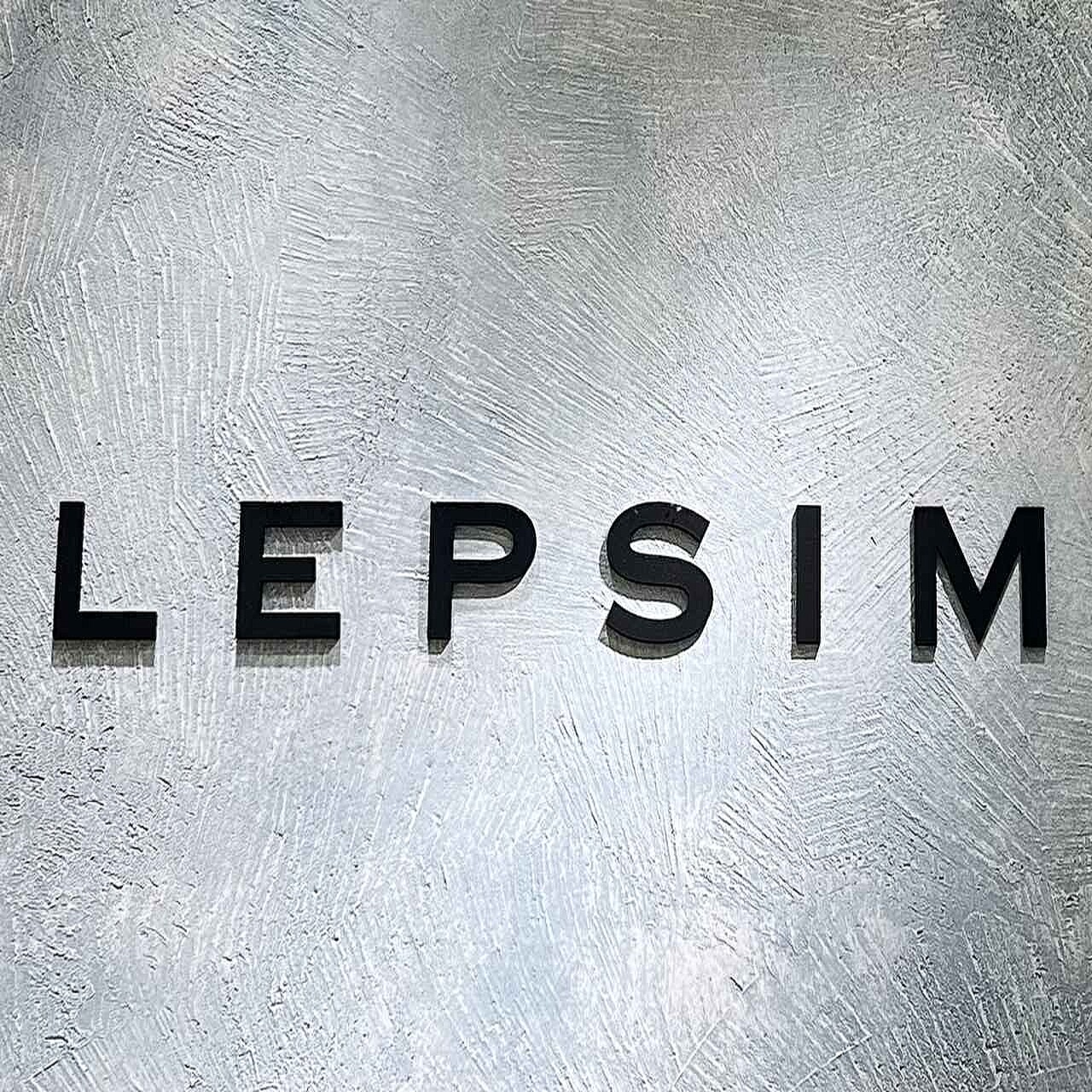 1枚で楽ちんオシャレ！【LEPSIM】アラフォーの垢抜け♡「サマ見えワンピ」 (2024年12月3日掲載) - Peachy - ライブドアニュース